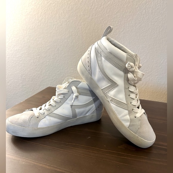 Gianni Bini | Shoes | Gianni Bini Hightop Sneakers White Leather With ...